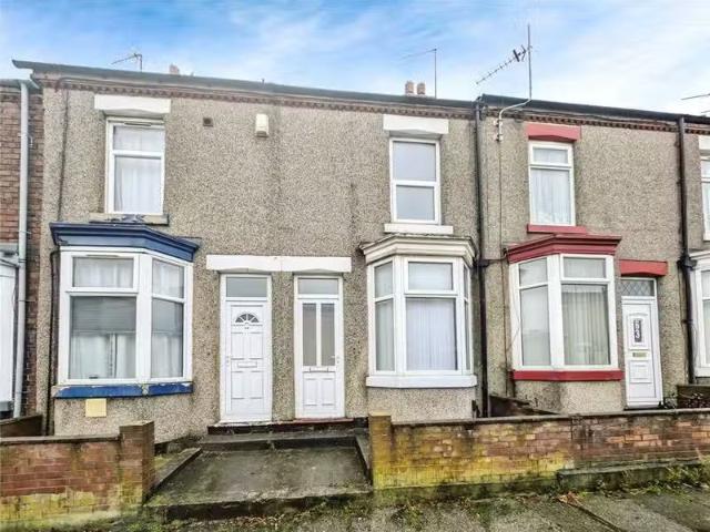 Cheap 1 BA 2 bedroom Mid Terrace House to rent, Lansdowne Stre.
