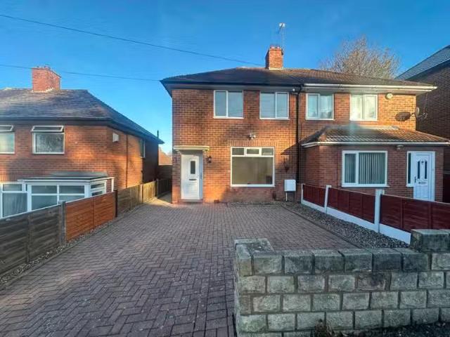 Nice 1 BA 2 bedroom semi detached house for rent in Cossington.