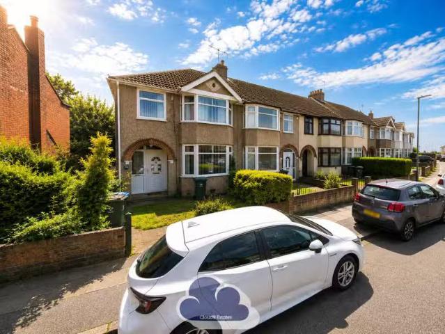 For Rent! 1 BA 3 bedroom end of terrace house for rent in John.