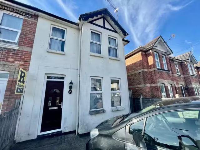 Deal! 1 BA 3 bedroom house for rent in P03167 Three Bedroom S.