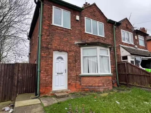 Charming 1 BA 3 bedroom semi detached house for rent in Second.