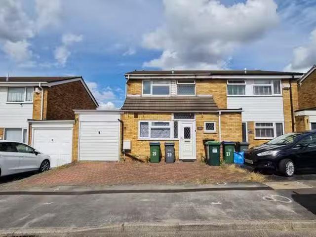 New 1 BA 4 bedroom semi detached house for rent in Francis War.