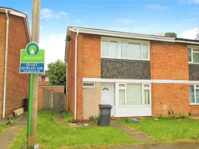 Charming 1 BA 4 bedroom Semi Detached House to rent, Beechtree.