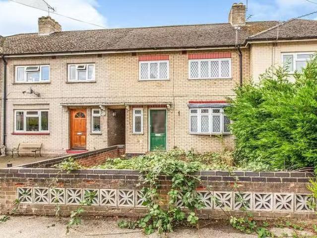 New 1 BA 4 bedroom Semi Detached House to rent, Elmbank Avenue.
