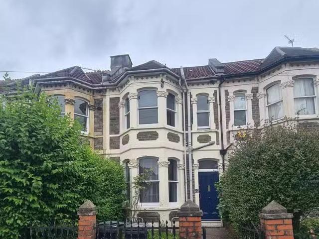 Unique 1 BA 5 bedroom house for rent in St Matthews Road Ref.