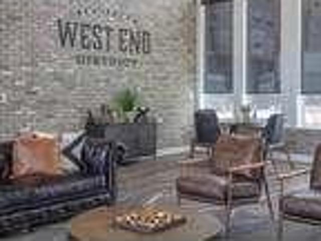 Charming 1 Bd 1 Ba Available Now
