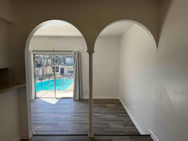 Charming 1 Bed 1 Bath Condo | Central San Antonio