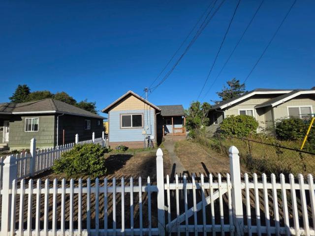 Charming 1 Bed Bath Home in North Bend_$mo