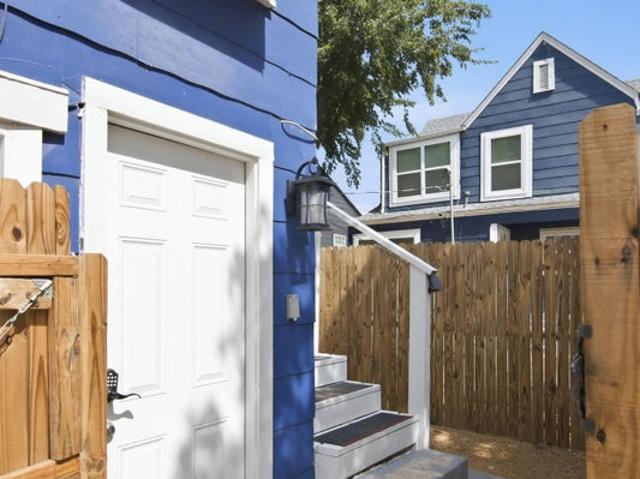 Charming 1 Bed Bath Single Family Home in Fort Wor