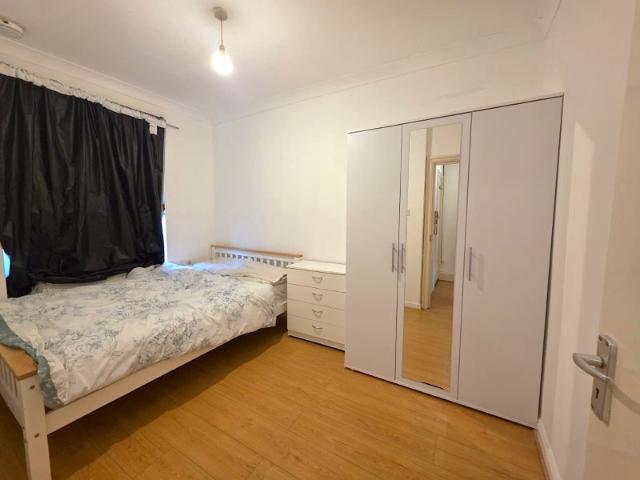 Charming 1 Bed Flat in the Heart of Whitechapel