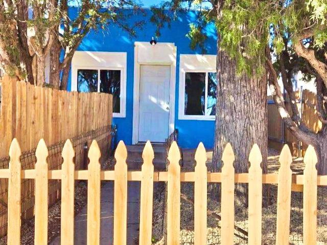 Charming 1 Bedroom 1Bath For rent!