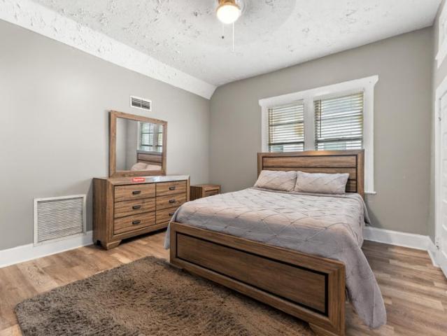 Charming 1 Bedroom Apt for Rent