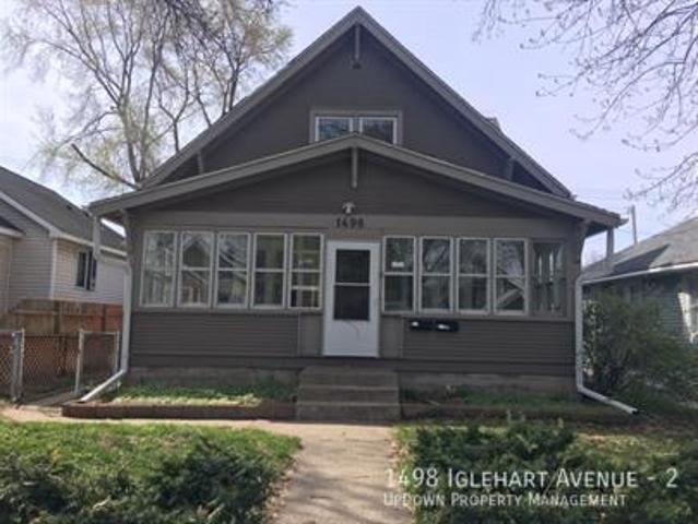 Charming 1 Bedroom Gem with Gleaming Hardwood Floors on Iglehart Avenue!