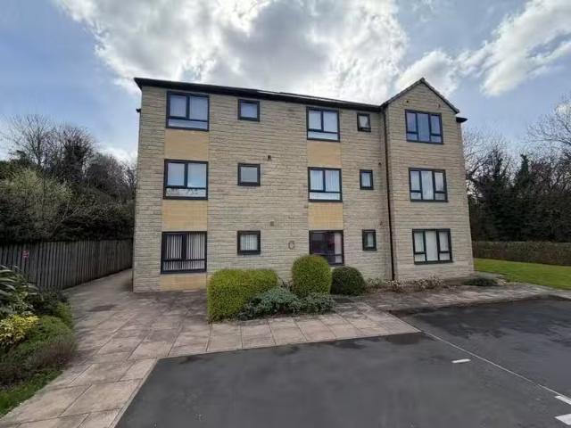 Charming 1 bedroom flat for rent in Beck View Way, SHIPLEY, BD18