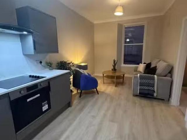 Cheap 1 bedroom house for rent in Dalcross Street, Glasgow, G11