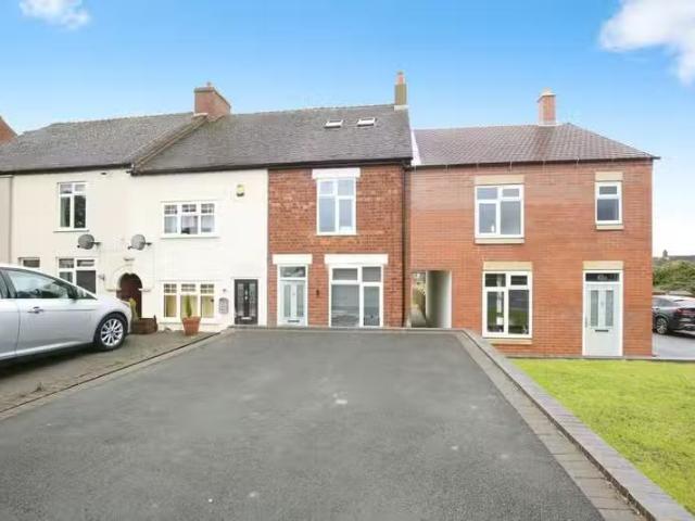Cozy 1 bedroom house share for rent in 43 Whitehouse Road, Do.