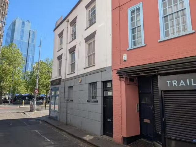 Charming 1 bedroom house share for rent in Denmark Street, Cen.
