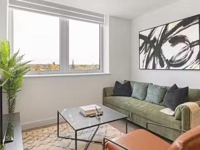 Rental! 1 BR Beckenham Rd