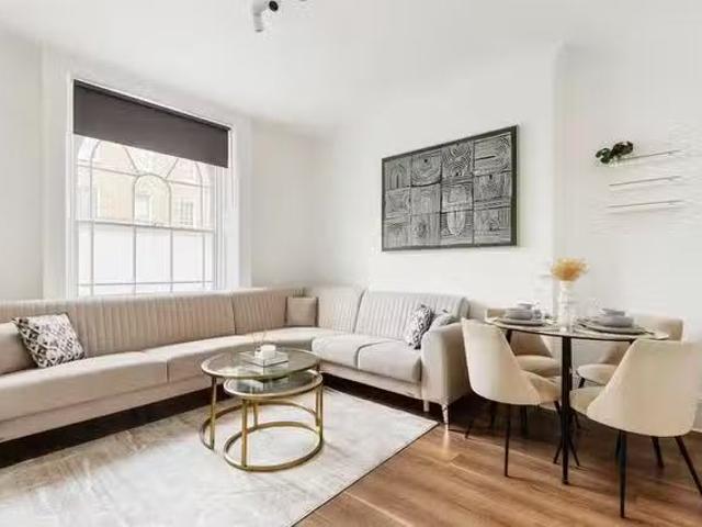 Nice 1 BR Gloucester Place