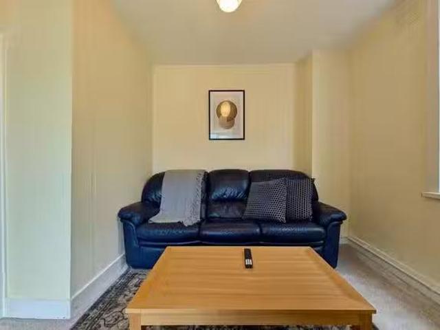 Cheap 1 BR Lingards Road