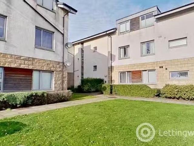 Nice 1 BR Property to rent in 205, West Main Street, Broxburn.