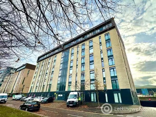 Charming 1 BR Property to rent in Glasgow Harbour Terraces, Gl.