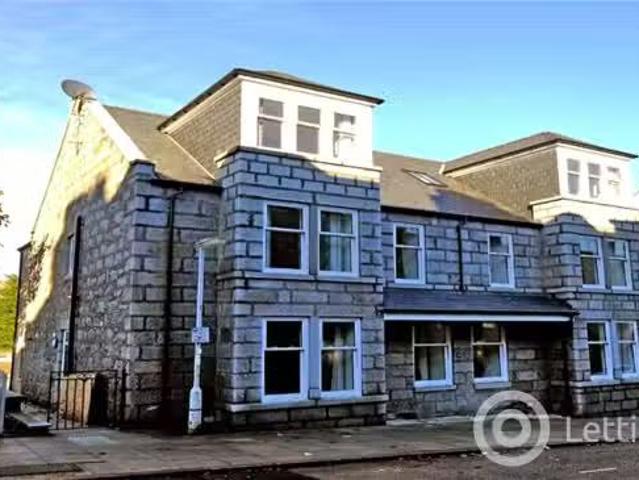 Deal! 1 BR Property to rent in Orchard Street, City Centre, Ab.