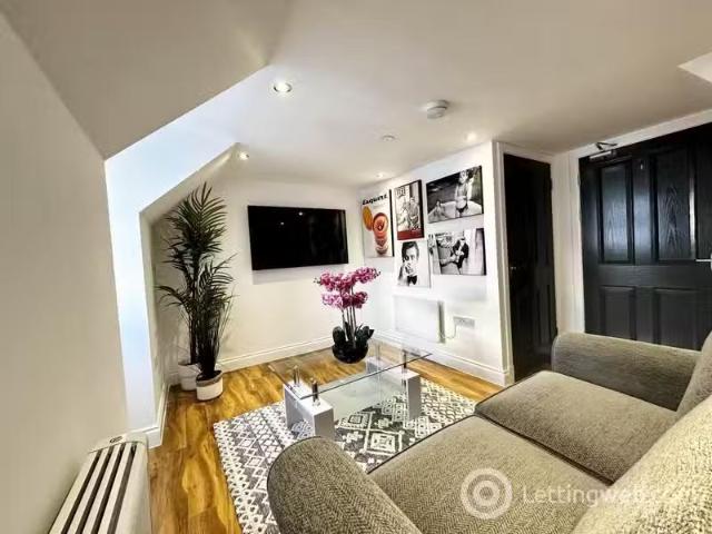 Just in! 1 BR Property to rent in Nethergate, Dundee