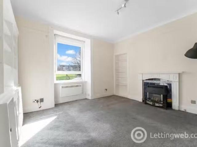 Cozy 1 BR Property to rent in Peffer Bank, Peffermill, Edinbur.