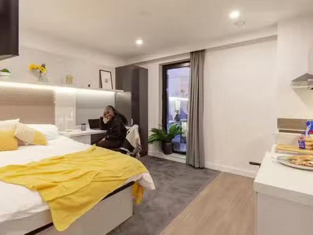 Cheap 1 BR True Swansea true Apartment Riverview