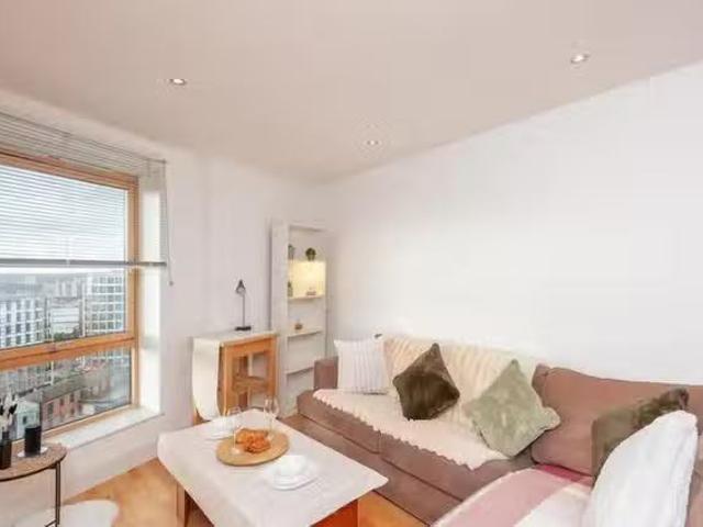 For Rent! 1 BR 15
