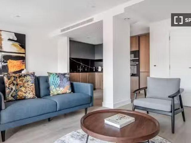 Unique 1 BR 1 bedroom apartment for rent in Farringdon, London