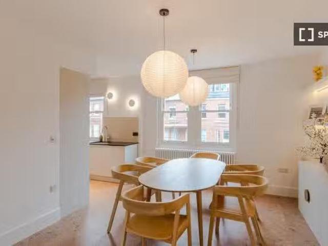 Nice 1 BR 2 bedroom apartment for rent in Hampstead Town