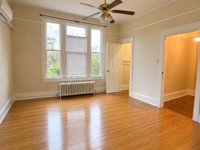 Charming 1 BRB Apt in Paducahs Lowertown Arts Dist
