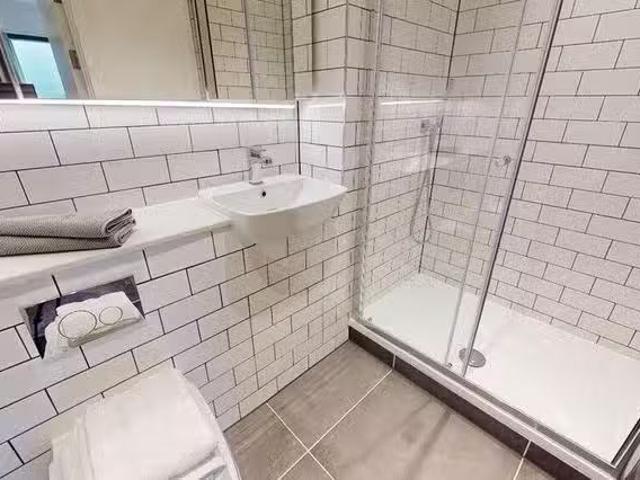 Cozy 1 Room Bloomery Place 29298# 2 Bed 2 Bath