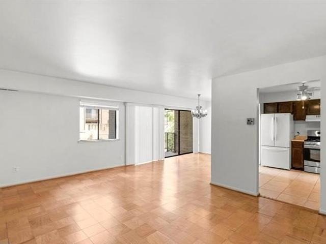 Charming 1BR Condo in Rockville | $mo | 112 Monroe