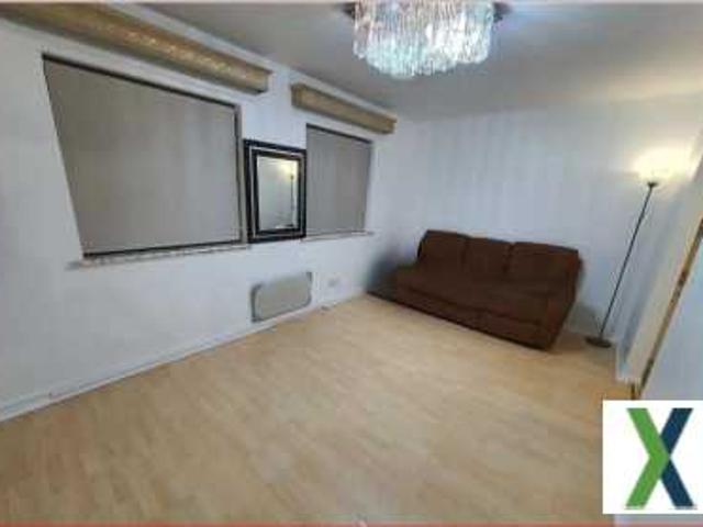 Charming 1st Floor Flat in Historic Limehouse BILLS INCLUDED!