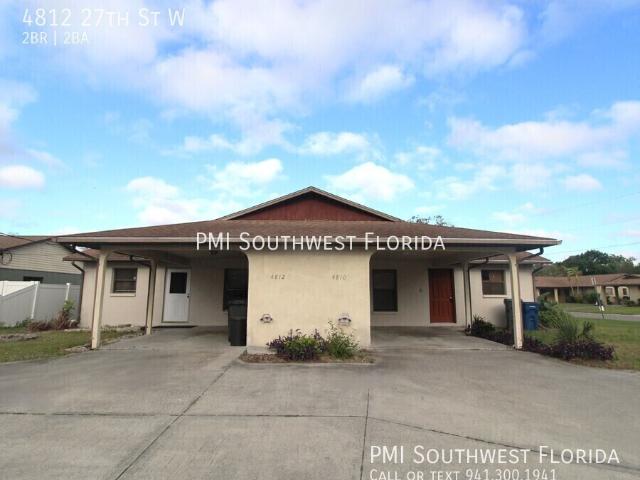 Charming 2/2 Duplex in Quiet Neighborhood!