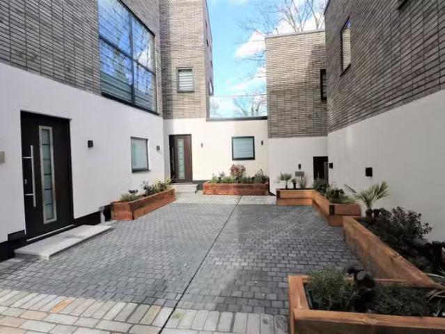 New 2 BA House share for rent in Adams Walk, Forest Gate, Lond.