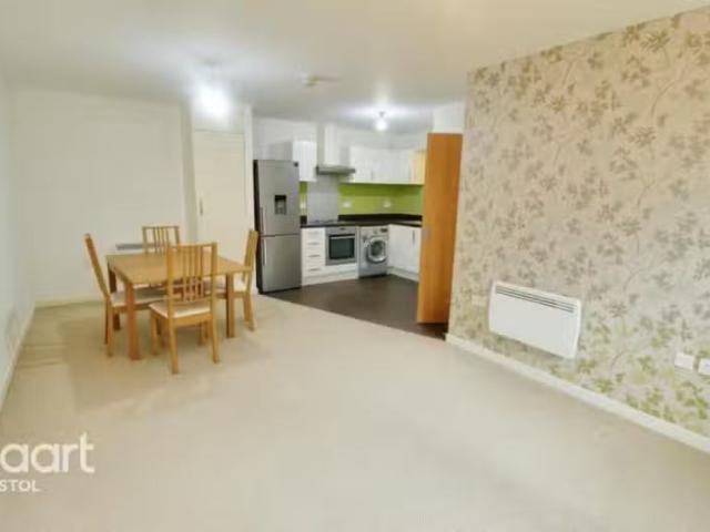 Unique 2 BA 2 bedroom apartment for rent in Chimney Steps, Bri.