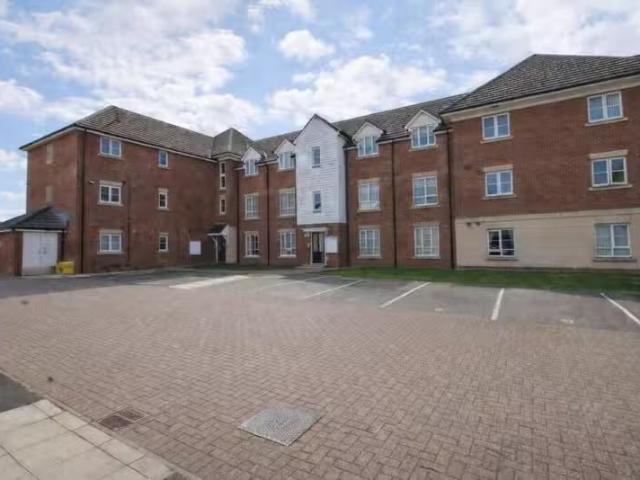 Rental! 2 BA 2 bedroom apartment for rent in Bridge Farm Close.