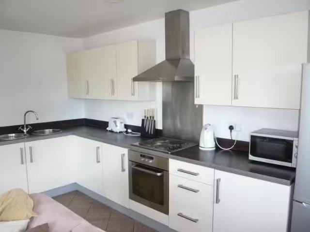Charming 2 BA 2 bedroom apartment for rent in Granville Street.
