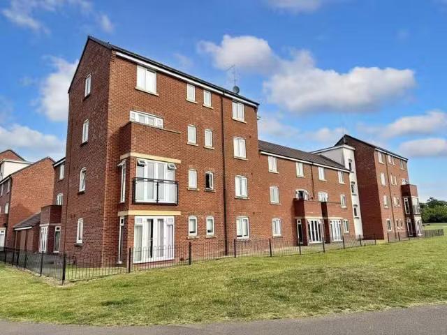Deal! 2 BA 2 bedroom apartment for rent in Signals Drive, Cove.