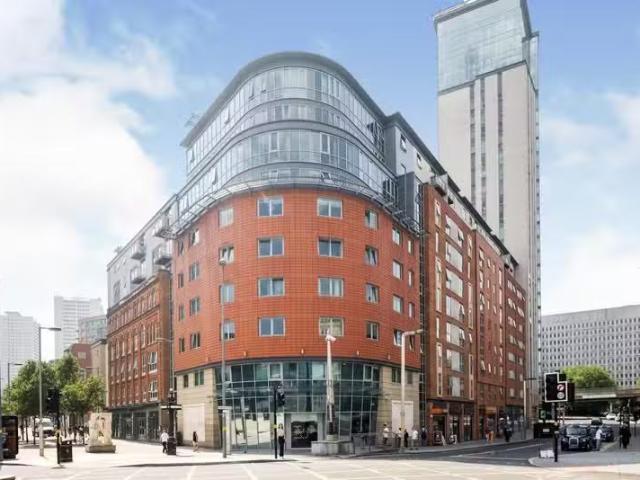 Charming 2 BA 2 bedroom apartment for rent in Sirius Building.