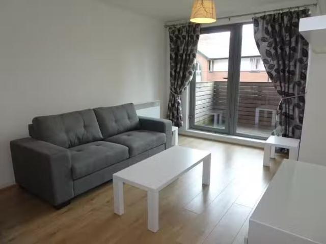 Charming 2 BA 2 bedroom apartment for rent in Skyline, 165 Gra.