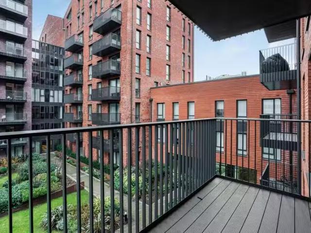 Unique 2 BA 2 bedroom apartment for rent in The Colmore, Snow.
