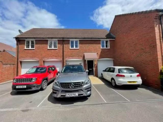 New 2 BA 2 bedroom coach house for rent in Blackburn Way, West.