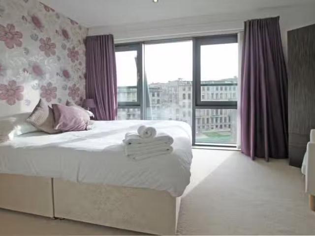 Charming 2 BA 2 bedroom duplex for rent in Victoria Mills, Sal.