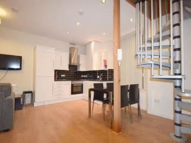 Cheap 2 BA 2 bedroom flat for rent in Newport Road, Roath, CF24