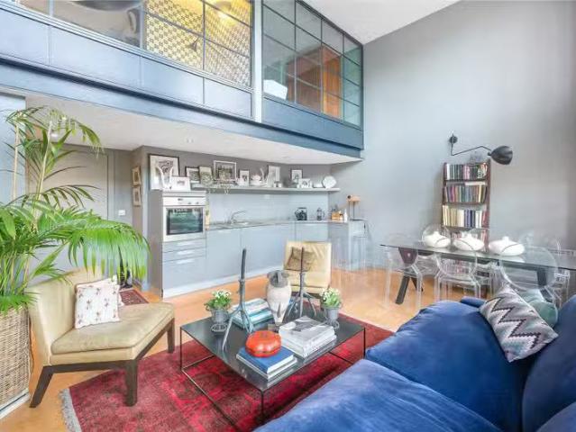 New 2 BA 2 bedroom property to let in Reed Place, London, SW4.